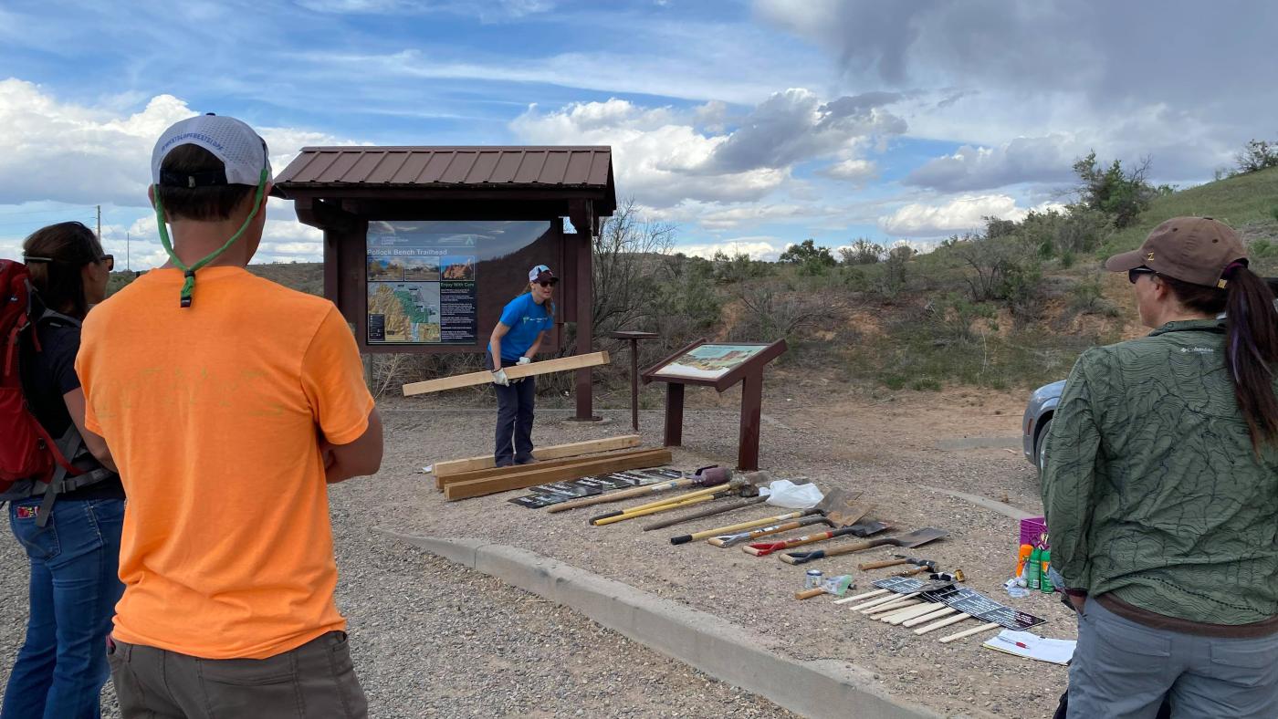 Flume Canyon and Pollock Bench Trail Work - May 2021 | Mesa Monument ...
